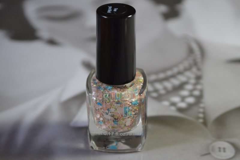 H&M Nail Polish Funky £3 Manicure - Nude & Dots