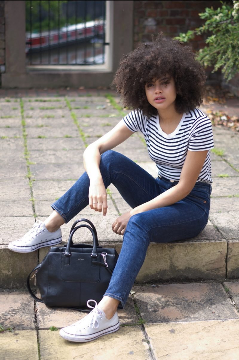 The Perfect Slim Fit Mom Jeans - SAMIO